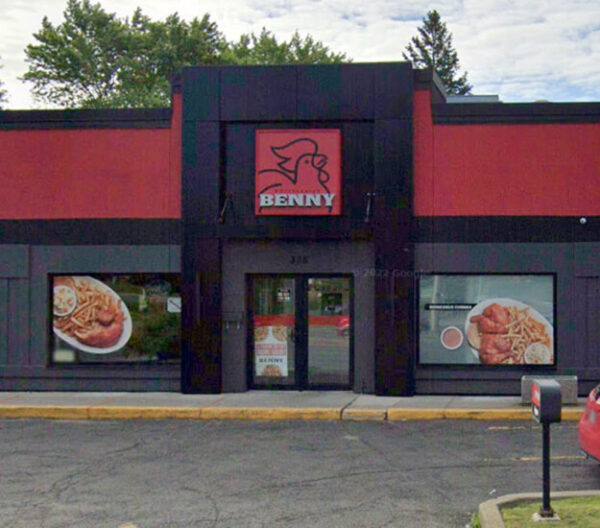 Benny Beloeil | Roasted chicken | Rôtisseries Benny & Au Coq